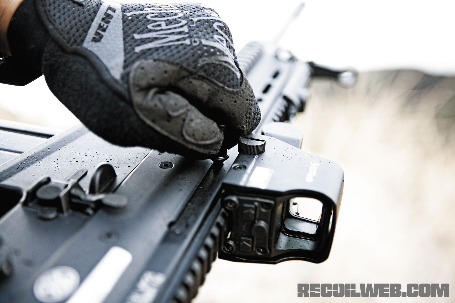 SCAR 17S - Charging Handle 5159 on March 27, 2012 | RECOIL