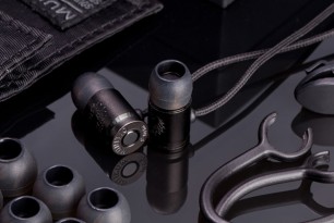 MUNITIO Tactical 9mm Headphones | RECOIL