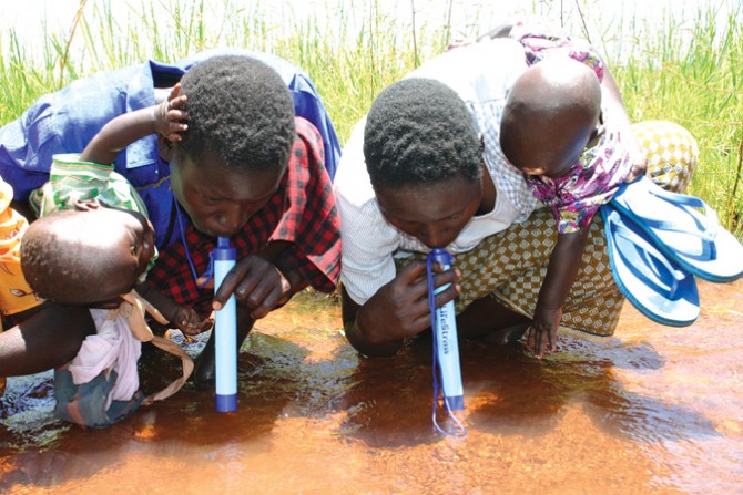 Life Gadgetry- LifeStraw | RECOIL