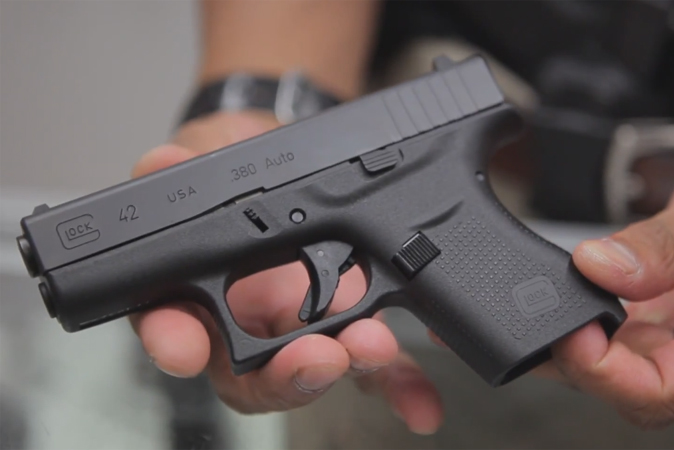 Confirmation of a single stack Glock 9mm? | RECOIL