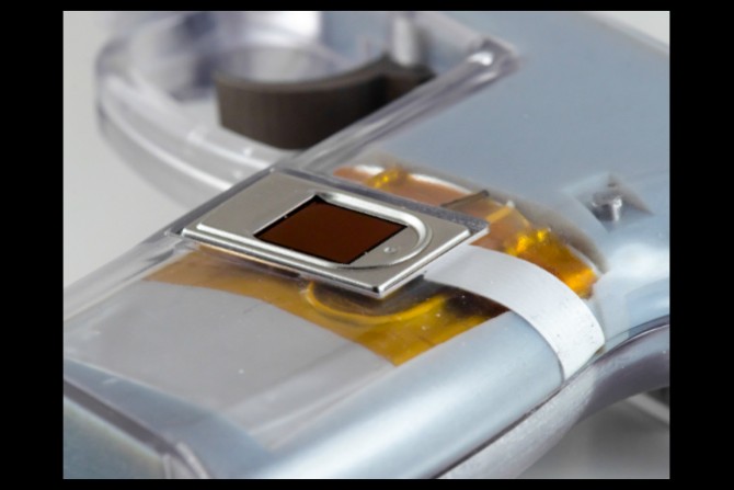 Possible Smart Gun - a Fingerprint Scanner for Firearms | RECOIL