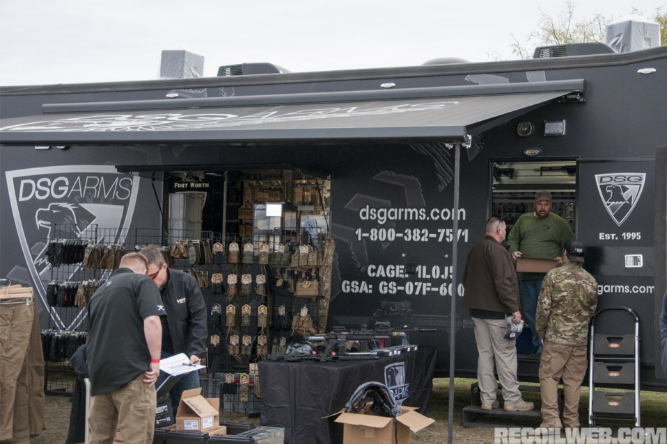 Friday Night Gun Porn: the Texas Firearms Festival