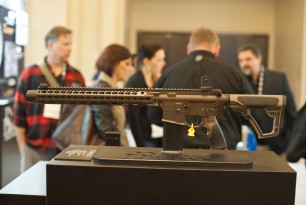 SHOT16: Daniel Defense - new DD ISR 300 | RECOIL