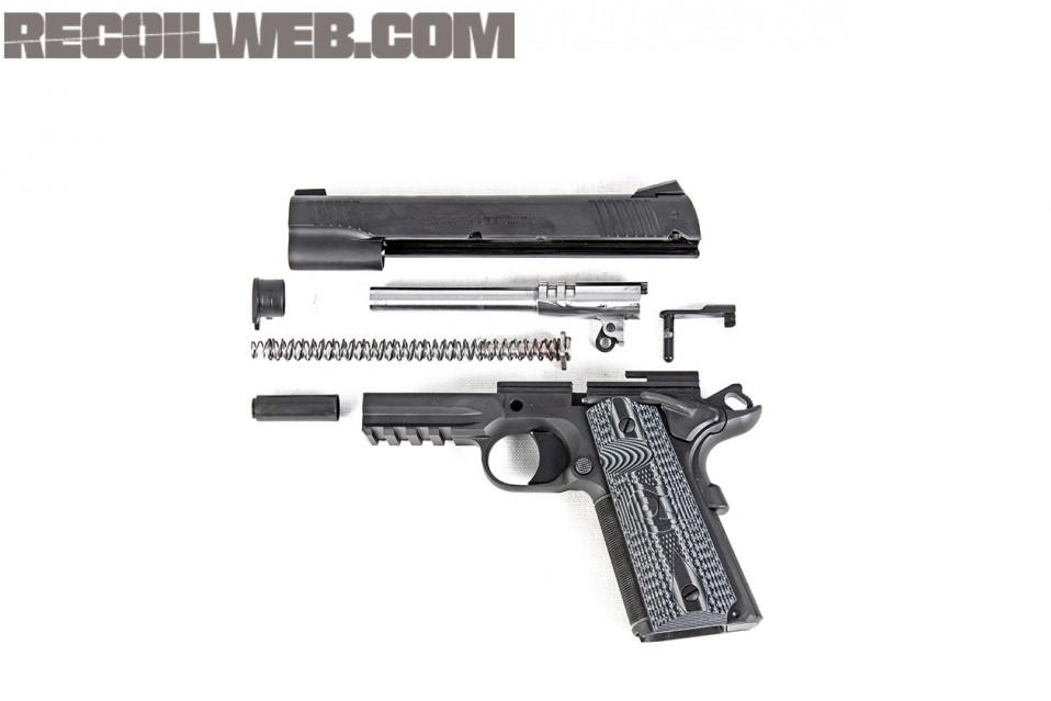 Preview - Colt Combat Unit Rail Gun 9mm | RECOIL