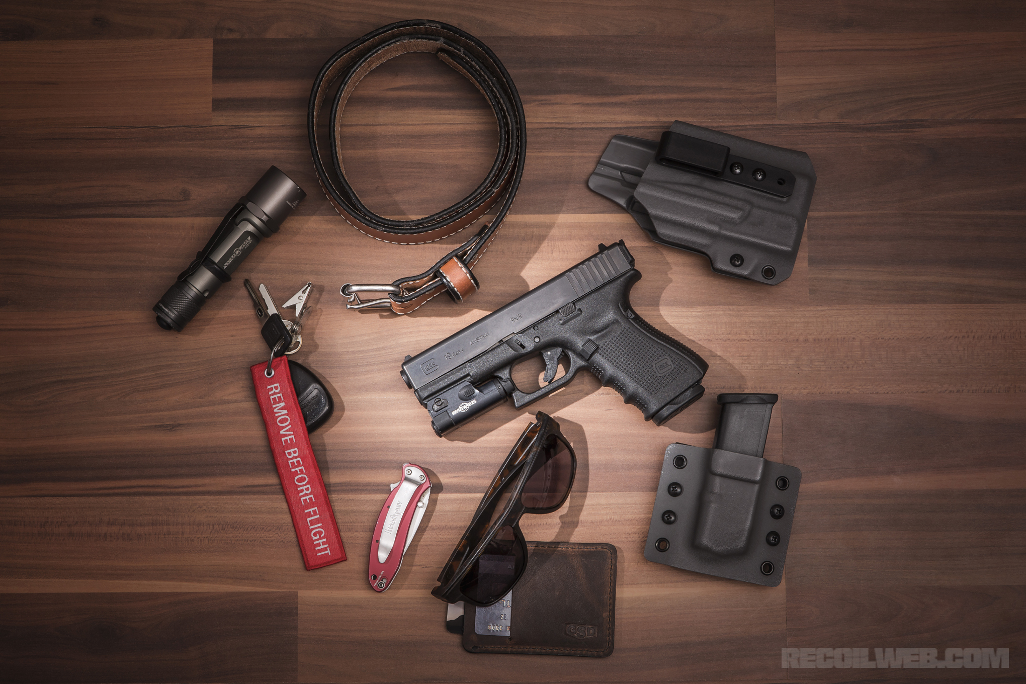 Monday Morning Carry: Gear for a Glock 19 | RECOIL