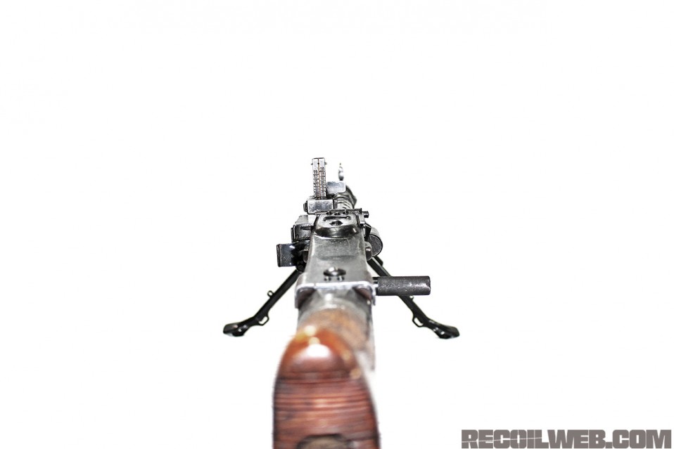 MG42 Machine Gun: Hitler's Buzzsaw Still Awes | RECOIL