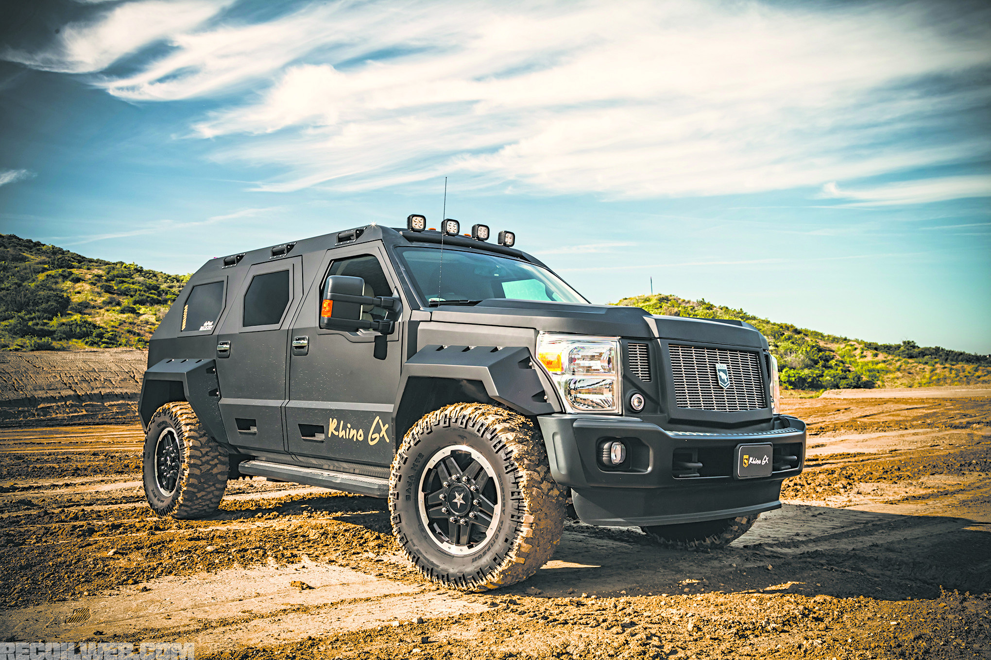 Poaching Rhinos - Rhino GX | RECOIL