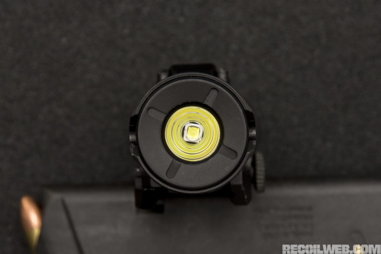Surefire XH35: 1,000 Lumens on Your Pistol | RECOIL
