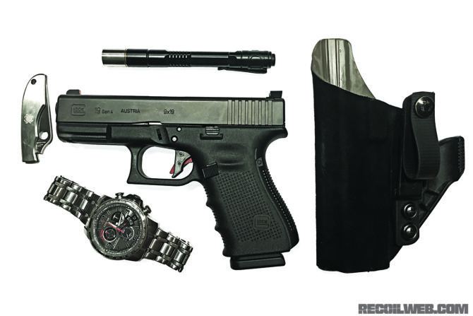 What the Professionals Carry | RECOIL