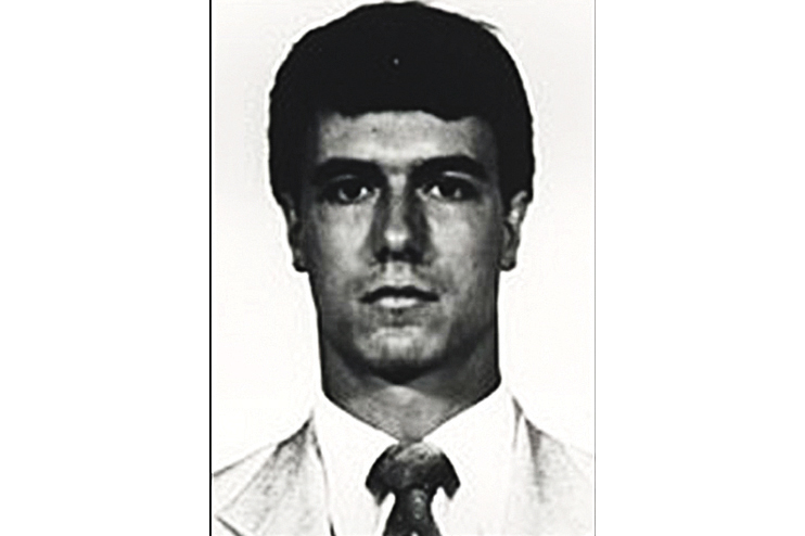 FBI Shootout In Miami: 1986 Gunfight | RECOIL