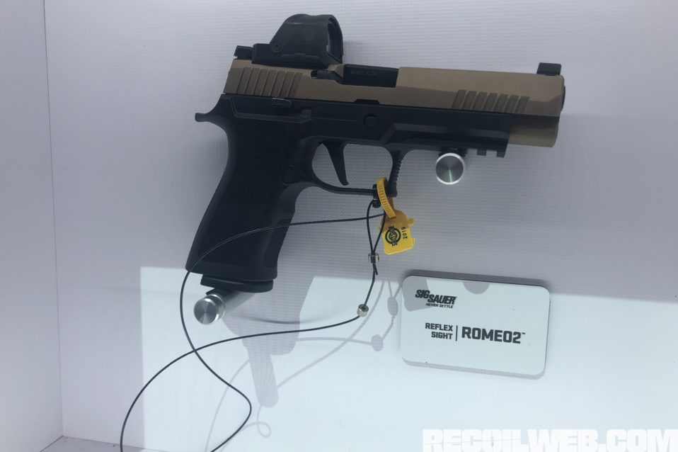 SIG P320 XCompact, Upcoming SIG Romeo 1 Pro & Romeo 2 | SHOT 2019 | RECOIL