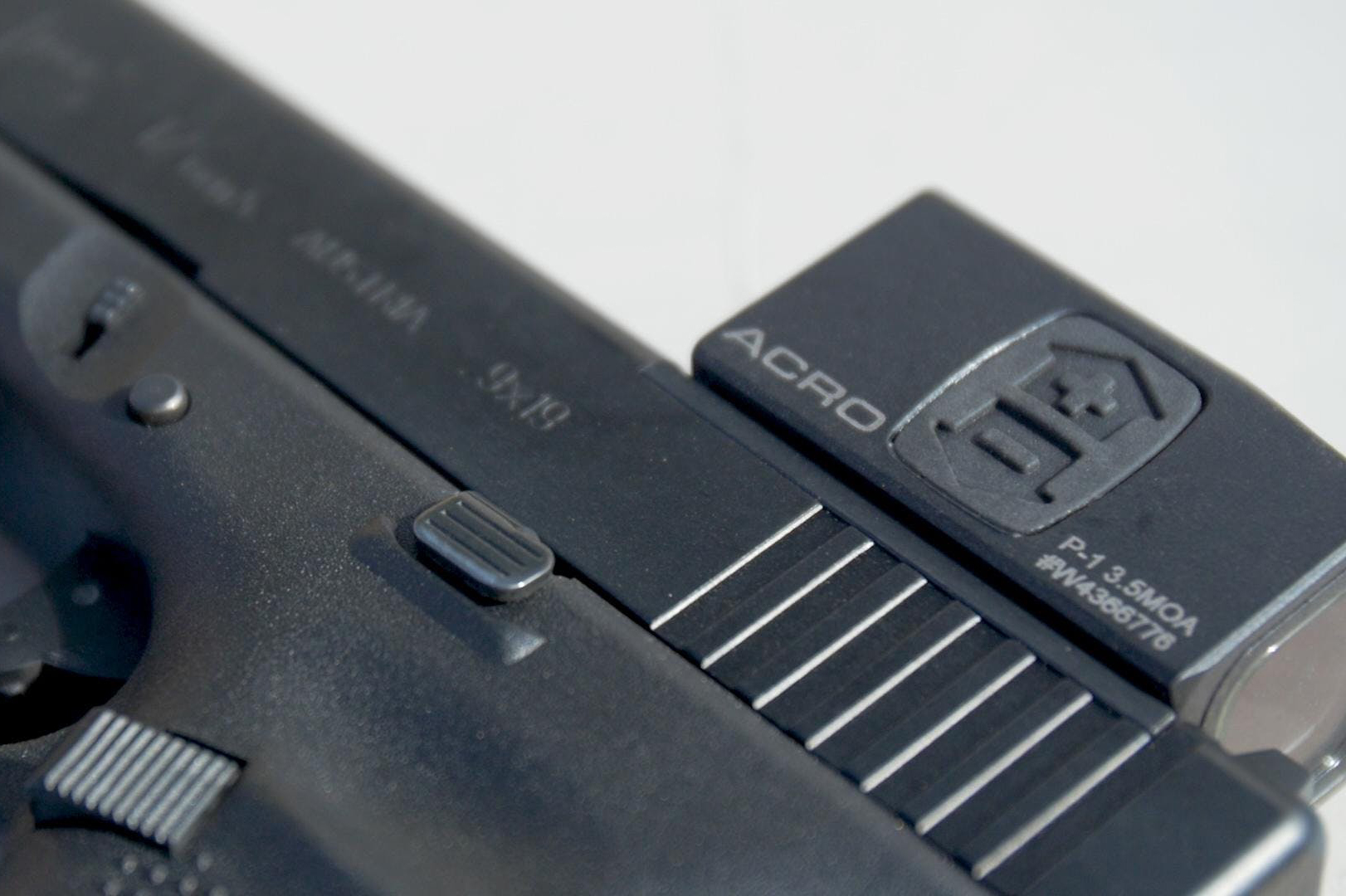 RECOILtv Shot Show 2019: Aimpoint ACRO | RECOIL