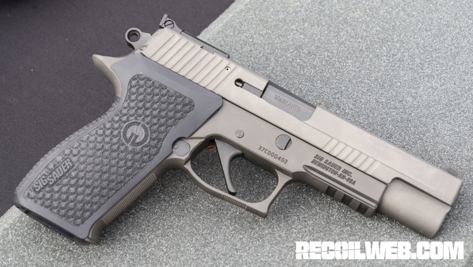 SIG SAUER Range Day | RECOIL
