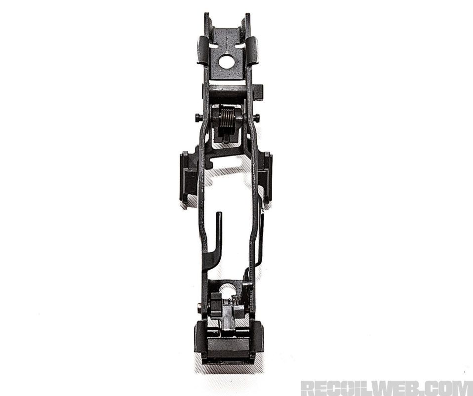 IWI Masada: The Simple Israeli 9mm Pistol Does the Job | RECOIL