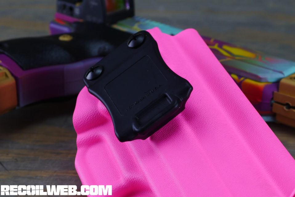 New Metal FOMI Style Clip From Discreet Carry Concepts | RECOIL