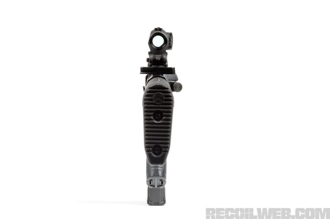 Tread Heavily: SIG Sauer Steps Up With Its Entry-Level AR | RECOIL