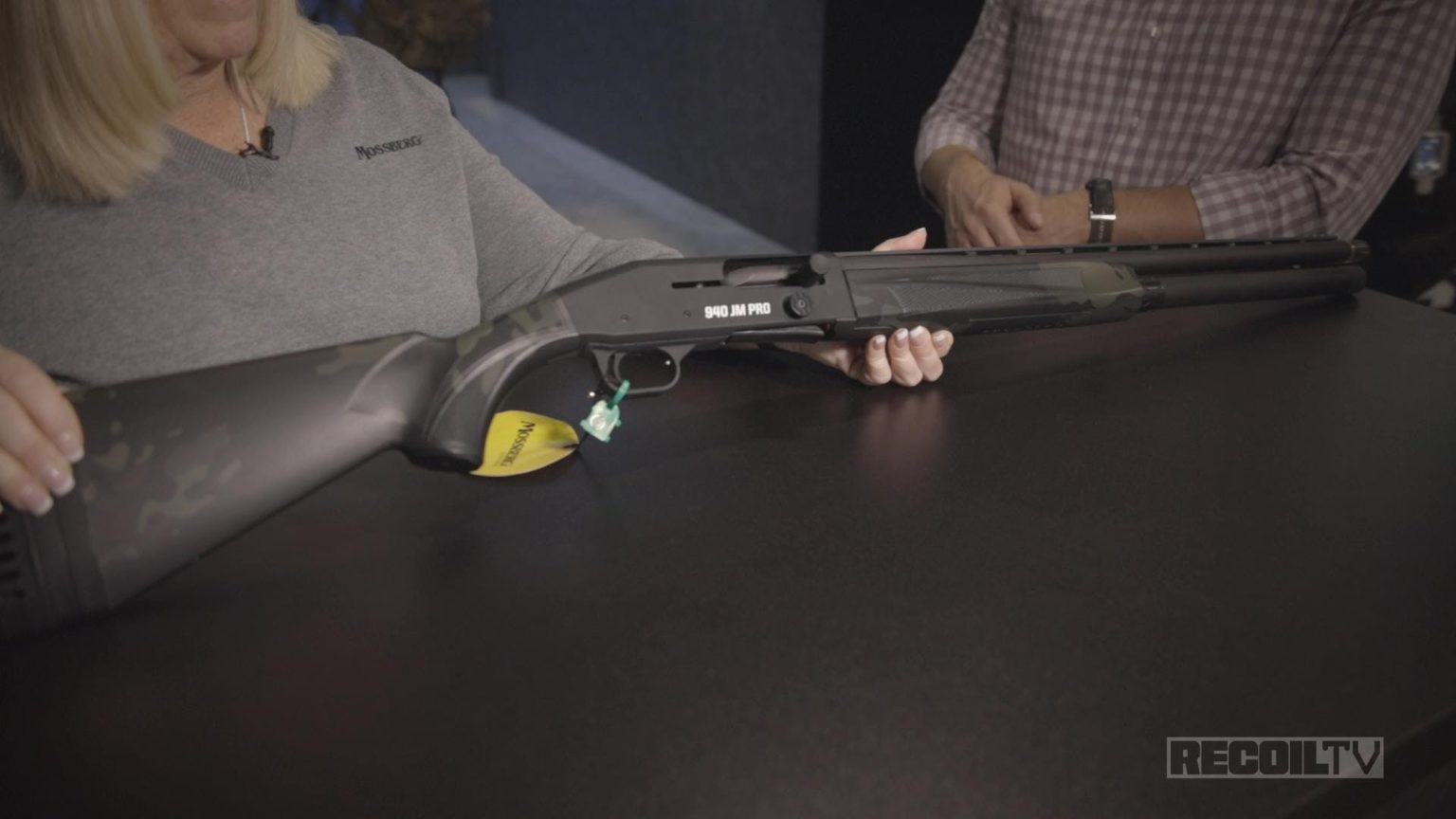 RECOILtv SHOT Show 2020: Mossberg 940 JM PRO | RECOIL
