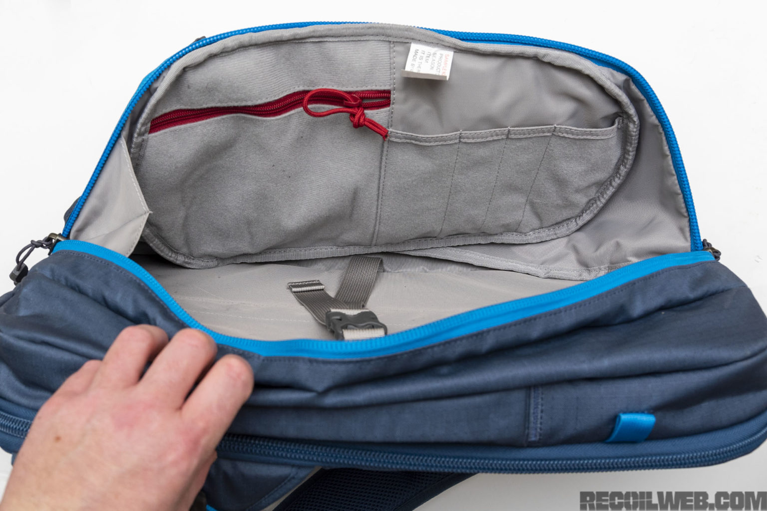 Surprise Inside! The Vertx Commuter Sling 2.0 Review | RECOIL