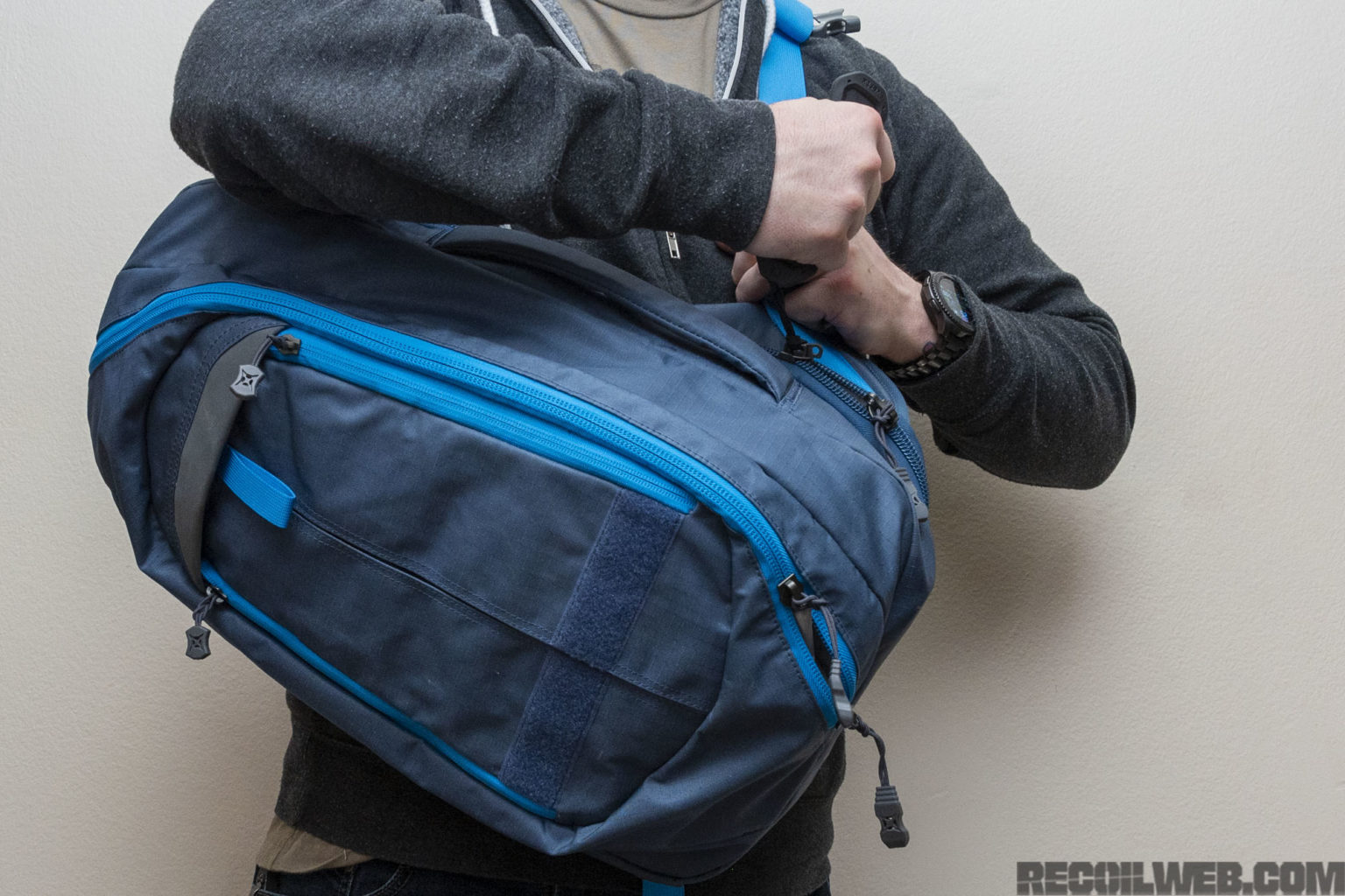 Surprise Inside! The Vertx Commuter Sling 2.0 Review | RECOIL