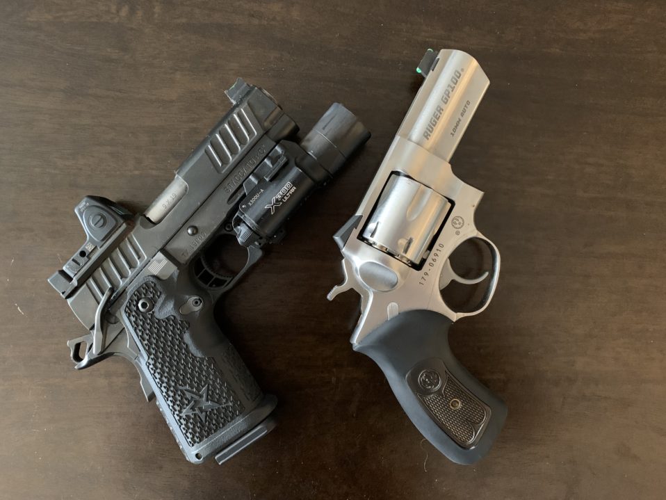 A Revolver for Concealed Carry? EDC — | RECOIL