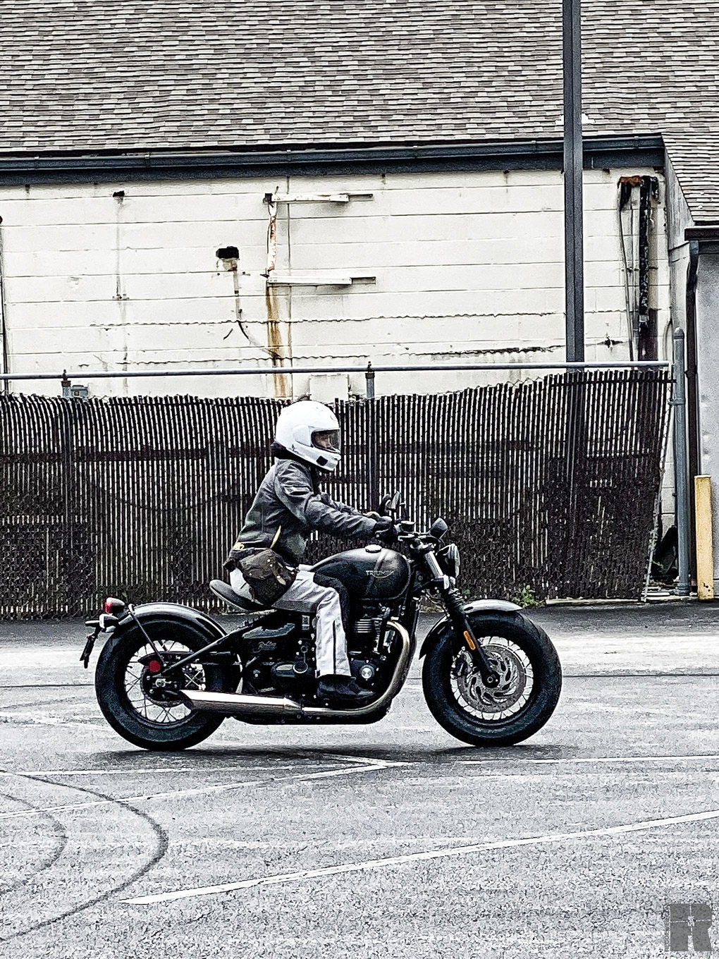 Best CCW Fanny Packs: Off-Body Carry The Right Way | RECOIL