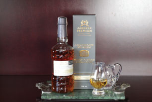 Canadian Rye Whiskey: What Makes This Spirit Unique and Delicious? | RECOIL