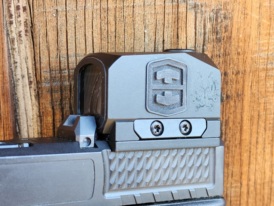 Swampfox Kraken & Wolverine: Enclosed Emitters & Fancy Slides [REVIEW ...