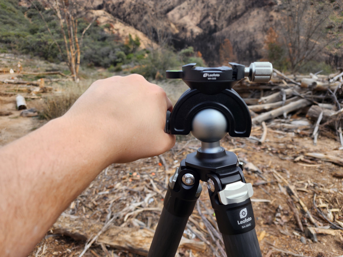 Best Hunting Tripods For Spotting And Shooting [2023 Complete Guide ...