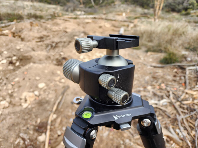 Best Hunting Tripods For Spotting And Shooting [2023 Complete Guide ...