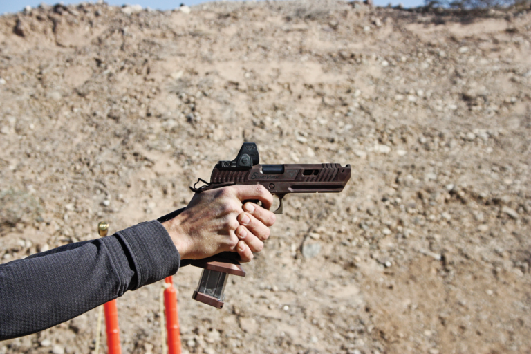 Taran Tactical Sand Viper: The Gun Of John Wick 4 [Review] | RECOIL