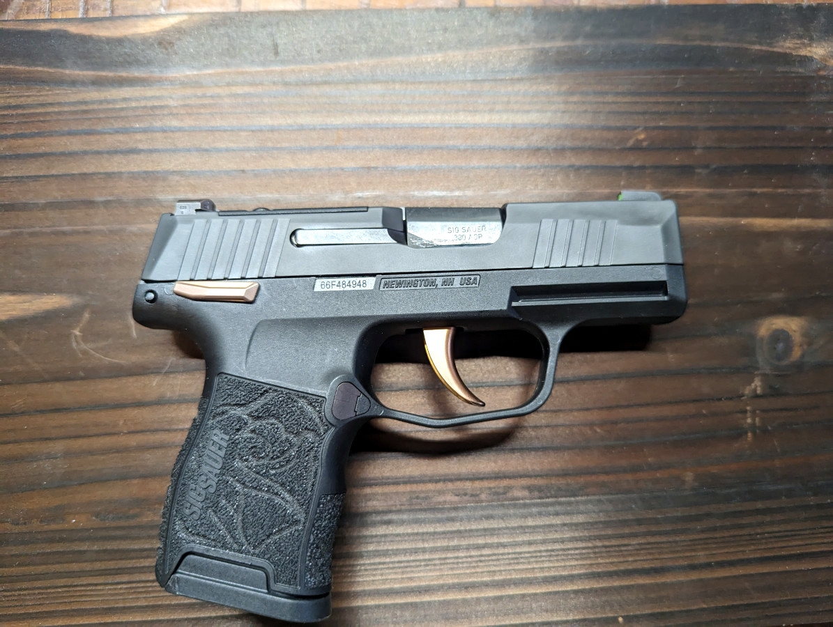 SIG Sauer Rose P365: The Best Woman's Carry Gun? | RECOIL