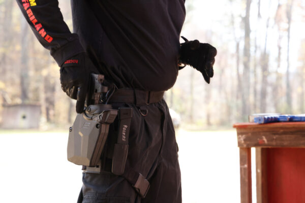 Safariland SafariVault Holster: Best Duty Holster Ever? | RECOIL