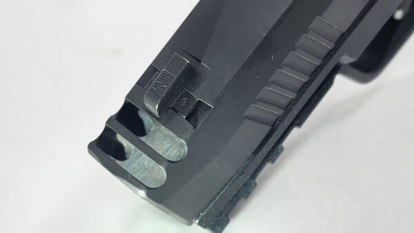 SIG Sauer P365 XMACRO COMP: Skinny Compact CCW [Hands-On Review] | RECOIL