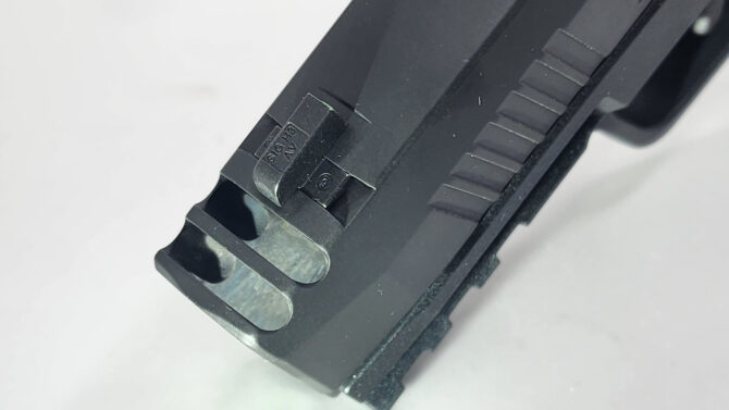 SIG Sauer P365 XMACRO COMP: Skinny Compact CCW [Hands-On Review] | RECOIL