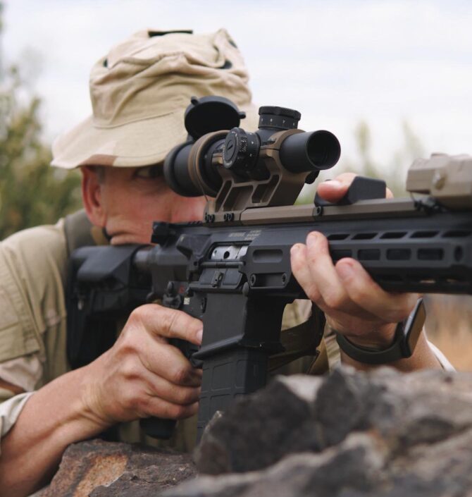 First Look: ScopeSwitch [LPVO Game Changer?] | RECOIL