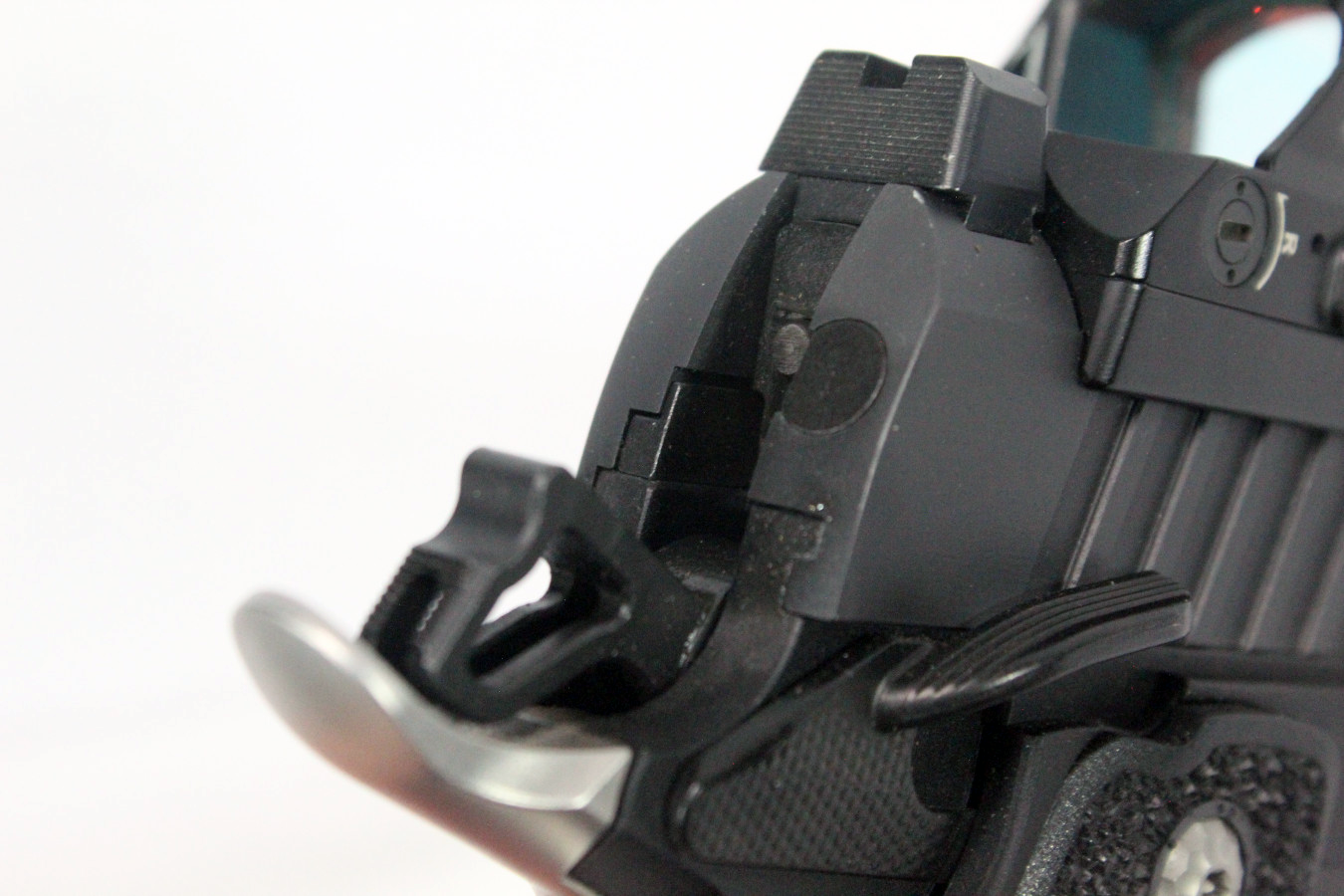 Bul Armory SAS II TAC 5" 2,000 Round Review: Better Than Staccato? | RECOIL