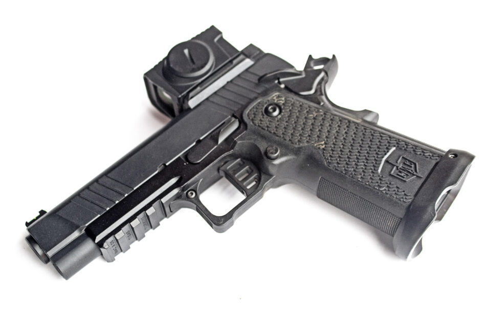 A Tale Of Two Turks: We Pit a Pair of Turkish 2011s Head-to-Head | RECOIL