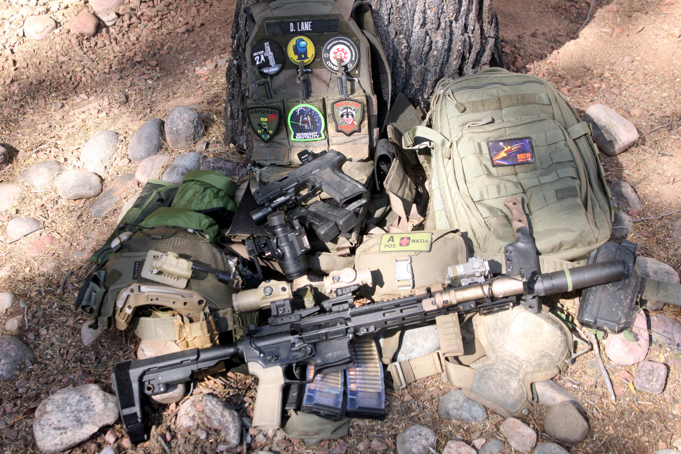 Night And Day: An AR Built For Brutality [BUILD SHEET] | RECOIL