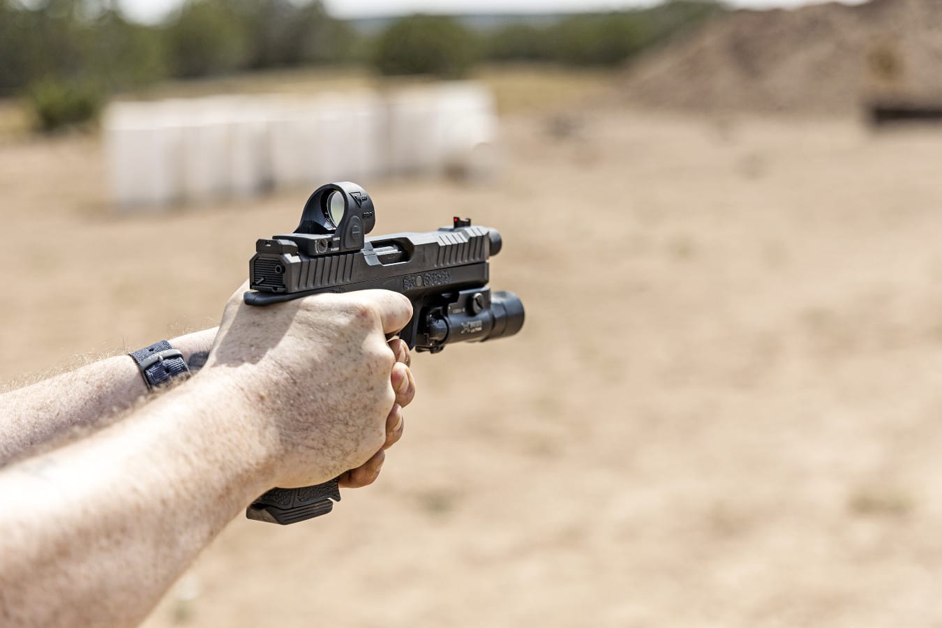 Archon Type B Gen 2: The Pan-European Pistol | RECOIL