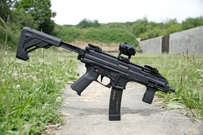 Lucansky Arms Stinger: The Newest 9mm Carbine From The Czech Republic ...