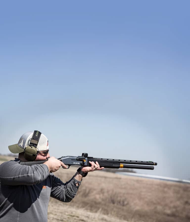Caldwell’s ClayCopter Hand Held Thrower: Blasting Targets From The Sky ...