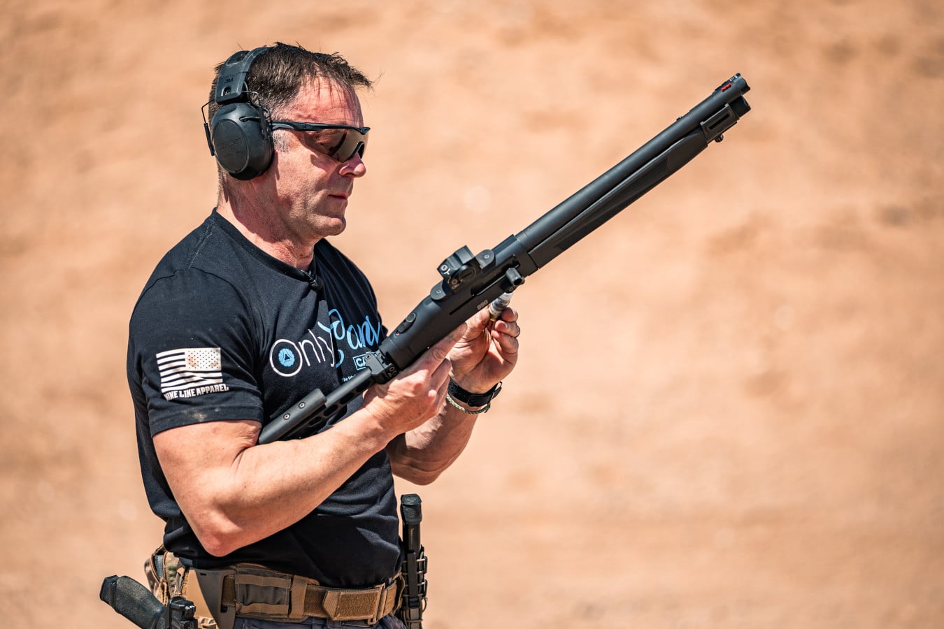 12-Gauge Shortgun: Mossberg's Latest Dumpster Defender Transformed Into ...